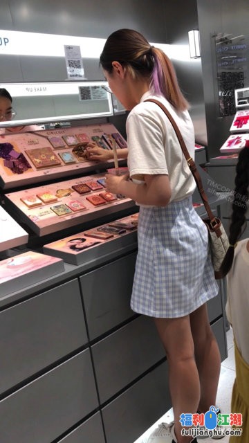 【TIMCOB】⭐CD原创⭐两小姐姐！镜头怼着拍！太通透，尿湿内【430M】 - 涩涩福利社