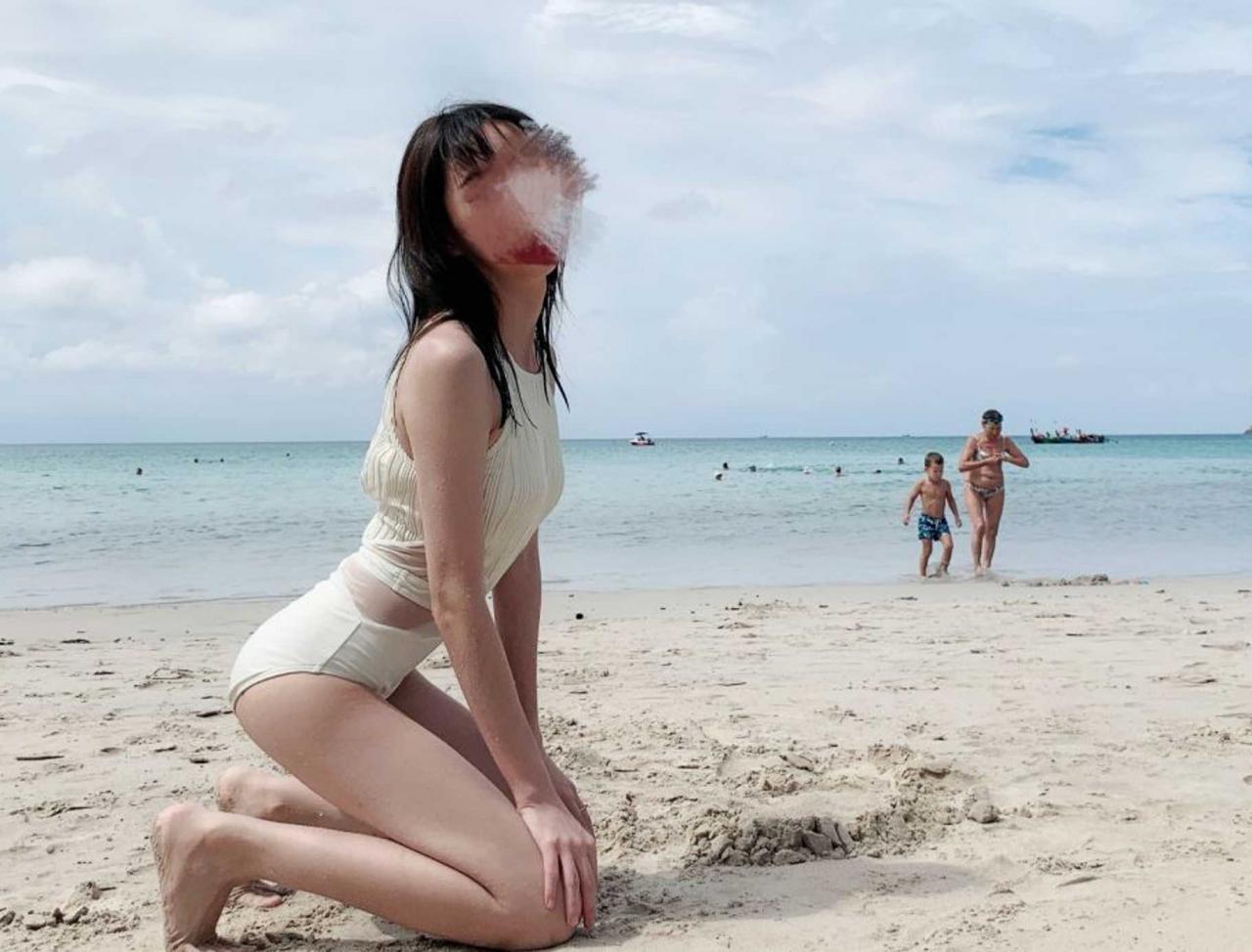 【无敌】神仙颜值极品女友猫宝宝【31v/97p/2g】 – 老司机