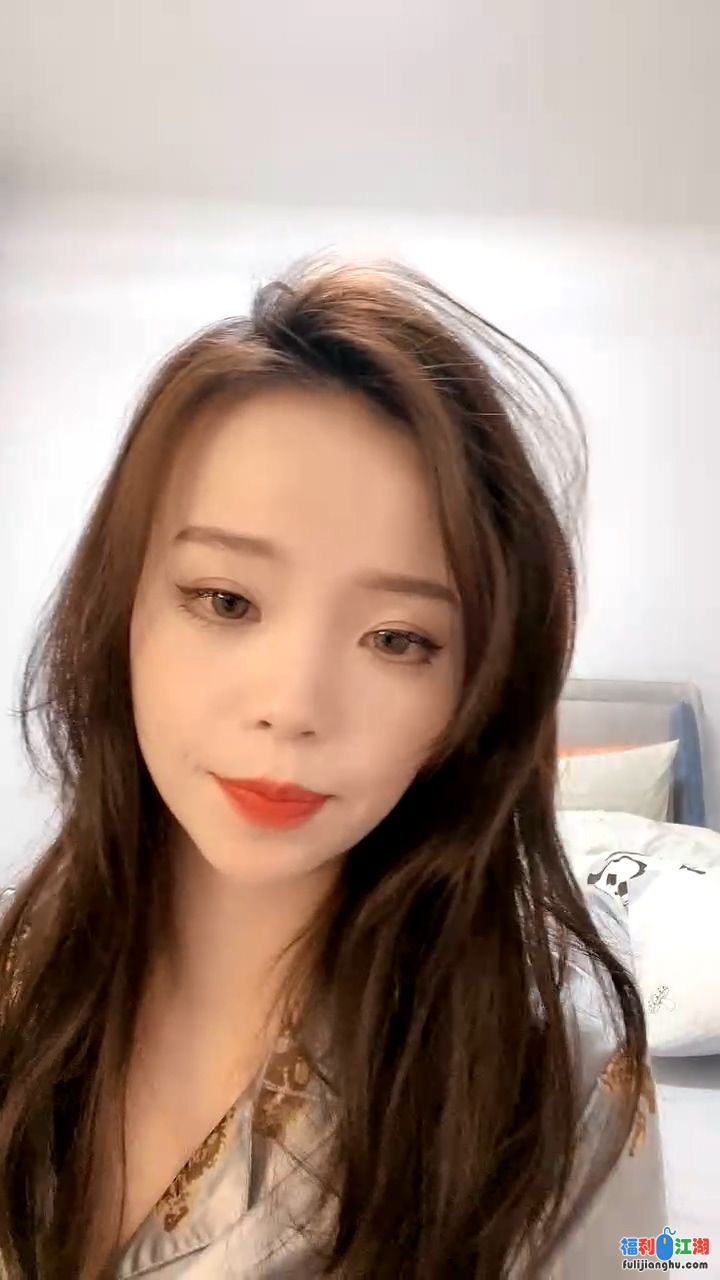 极品小骚货情趣诱惑,舔脚舔假鸡巴前后坐插假阳具浪叫呻吟高潮不断【08g】 老司机
